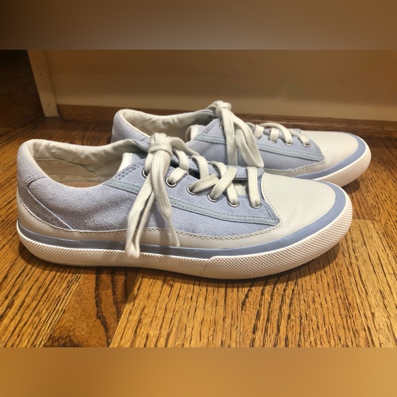 Clarks | Shoes | Clarks Light Blue Suede And White Casual Sneakers Sz 7 ...